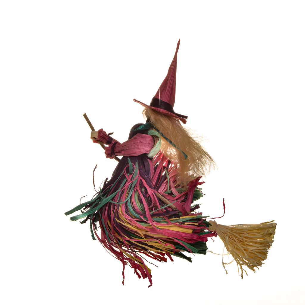 Corn Shuck Kitchen Witch – Southern Highland Craft Guild